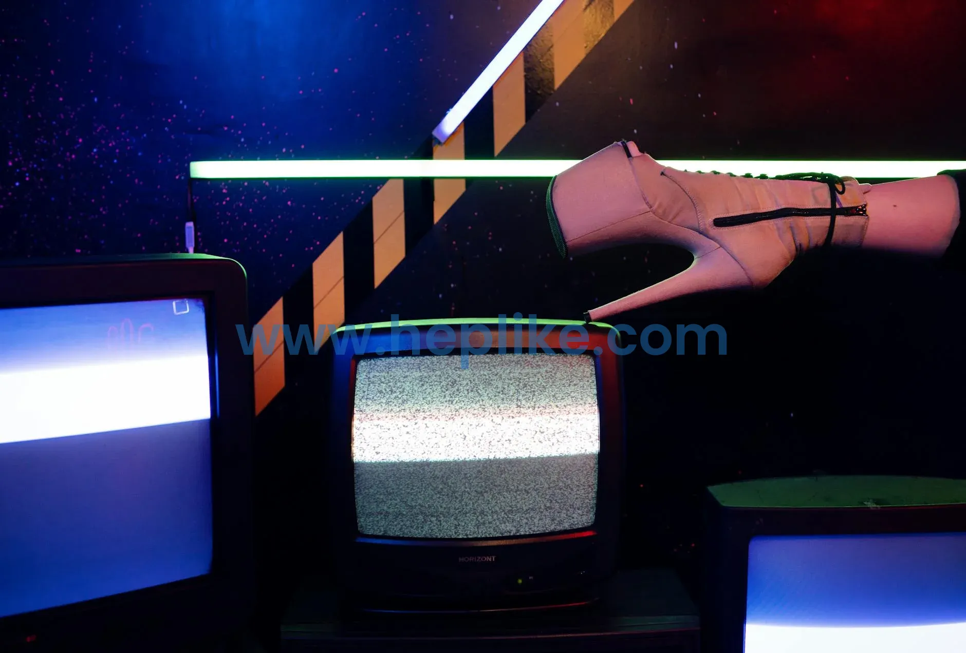 How “TV Show Recaps” on TikTok Drive Viewership Back to Streaming – HepLike